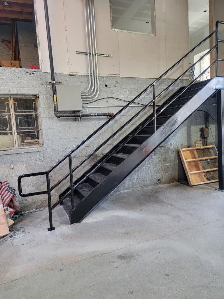 Steel Structure Fabricator - Steel Staircase Installation - NY